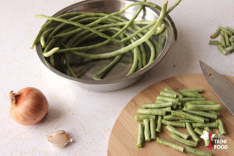 Trinidad Curry Bodi: Simple Curried Long Beans Recipe - We Trini Food